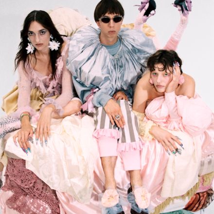 Landstreicher Booking - Alli Neumann